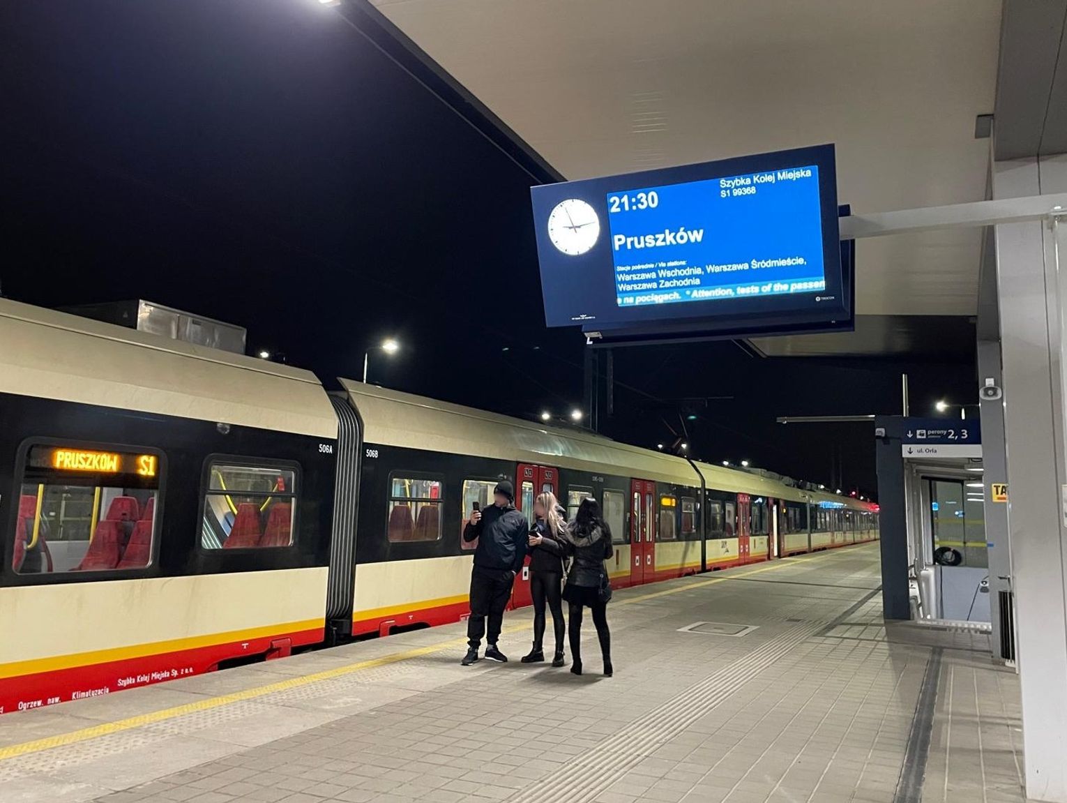 Rusza system informacji pasażerskiej na PKP Otwock. Nie wszystko ...